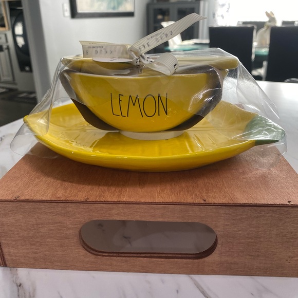 Rae Dunn | Kitchen | Rae Dunn Lemon Dessert Set | Poshmark